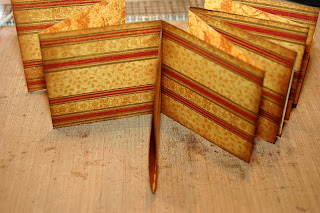 CREATIVITY IS CONTAGIOUS: SIMON SAYS SHOW SOME STRIPES & MINI BOOK TUTORIAL