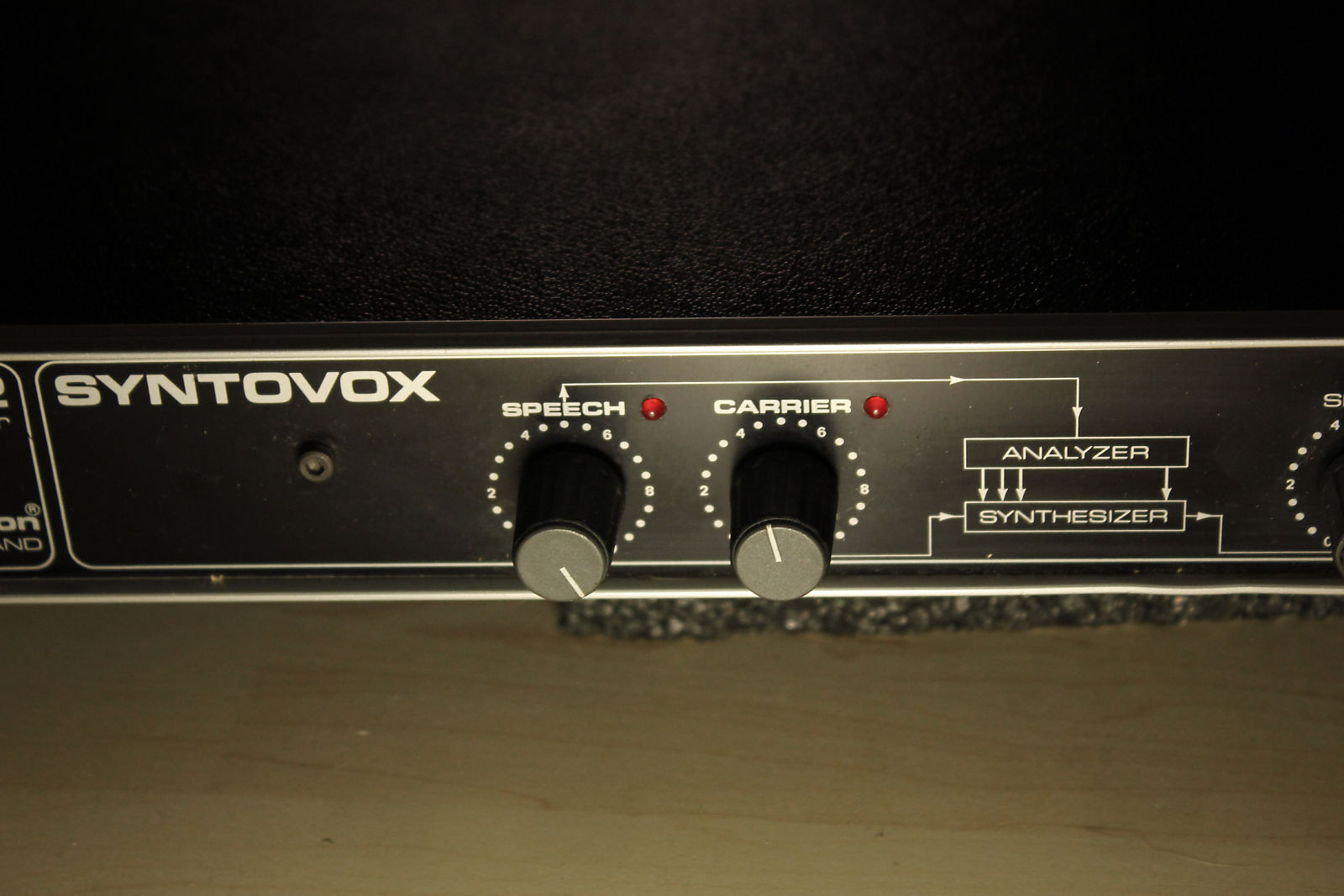 MATRIXSYNTH: Synton Syntovox 222 Analog Vocoder SN 222.0413