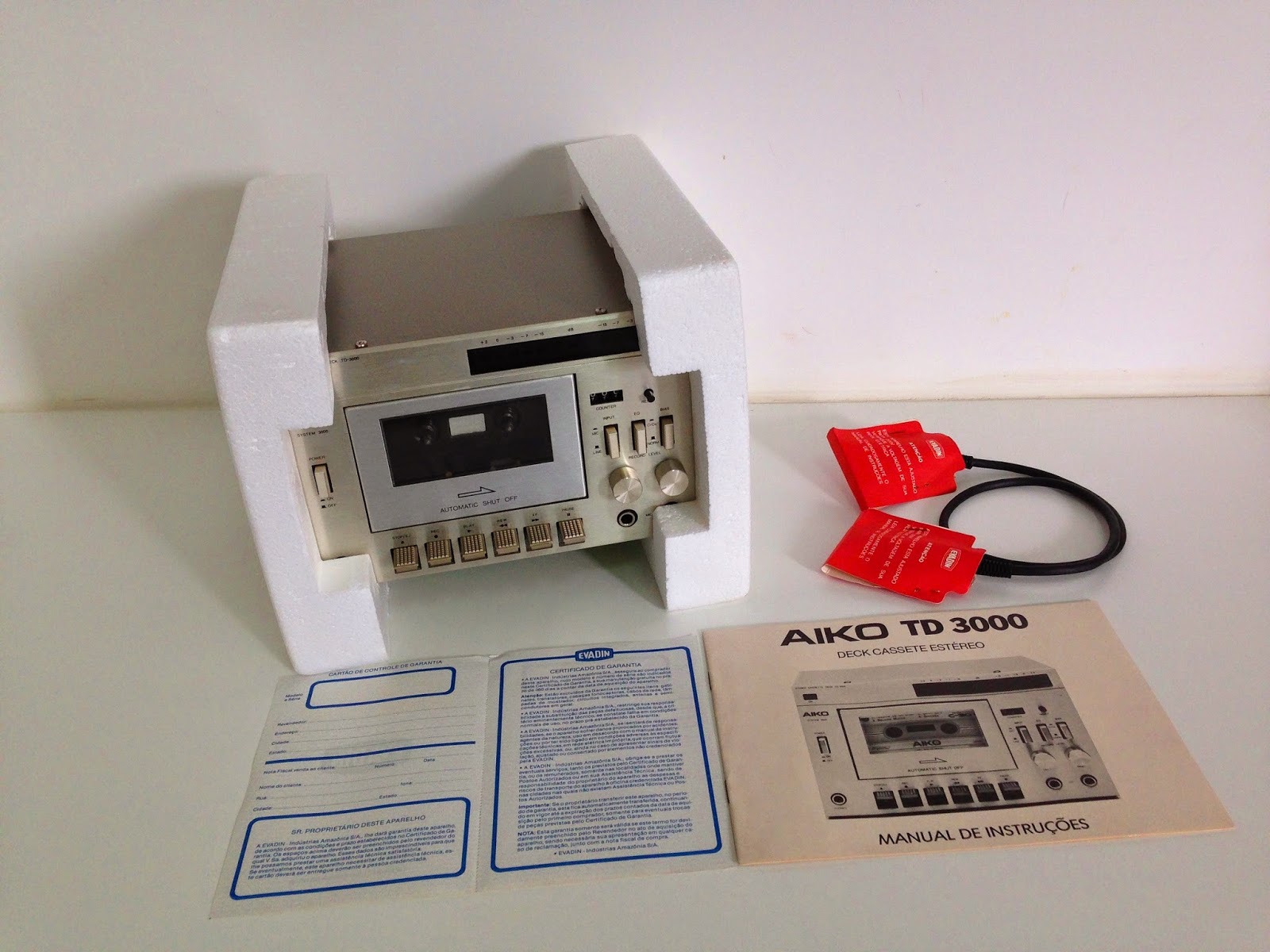 Página do Tempo/Janela do Tempo: Micro System Aiko S 3000 - Novo Exemplar