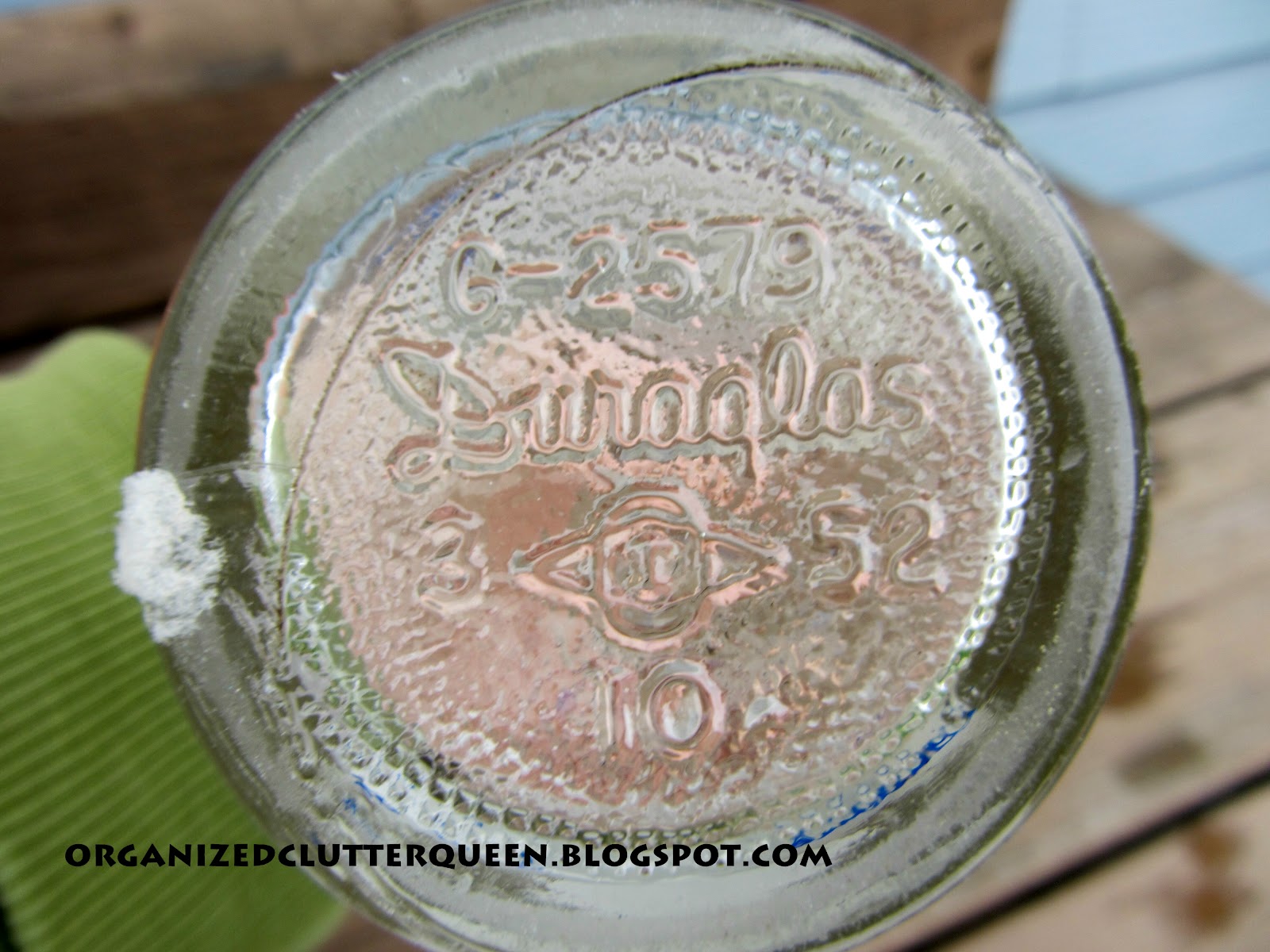 Garden Junk: First Container Planting of 2012 - Organized Clutter