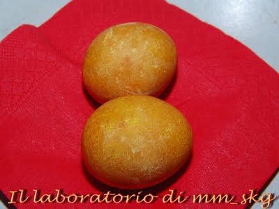 IL LABORATORIO DI MARINA: ΠΑΣΧΑΛΙΝΑ ΑΥΓΑ, ΒΑΜΜΕΝΑ ΜΕ ΦΥΣΙΚΕΣ ΧΡΩΣΤΙΚΕΣ ...