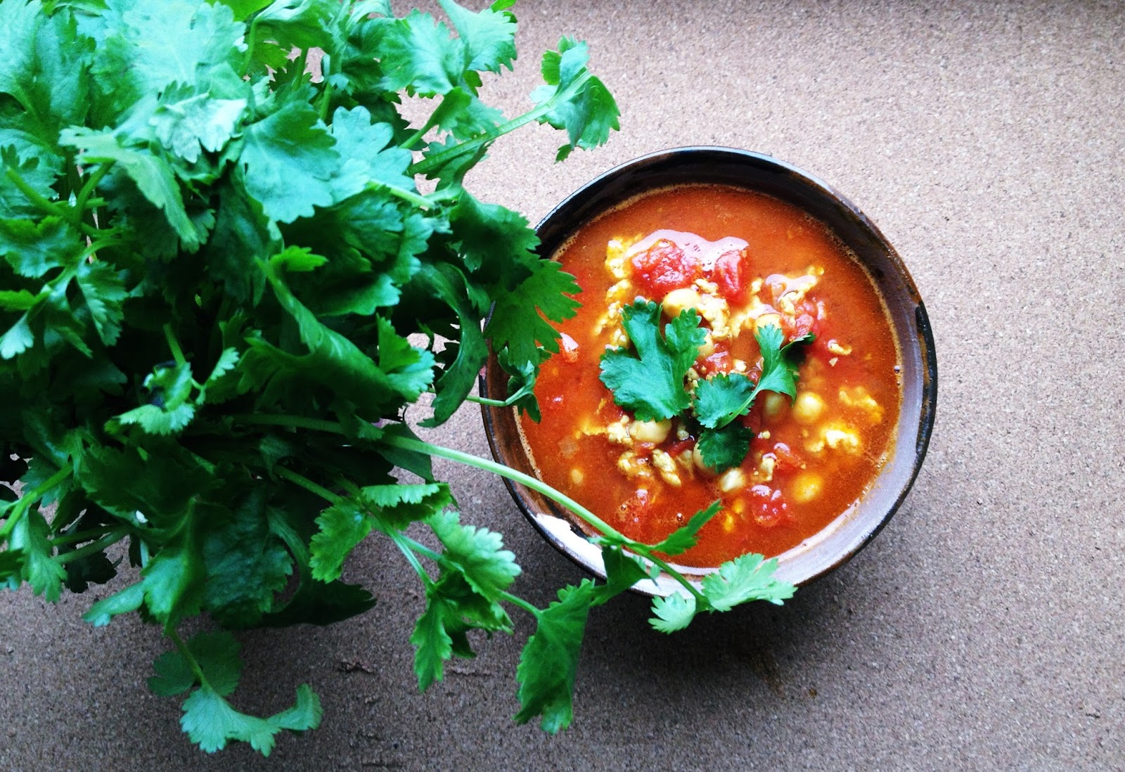 .jazzino.: Marokopärane tomatisupp kikerherneste ja hakklihaga