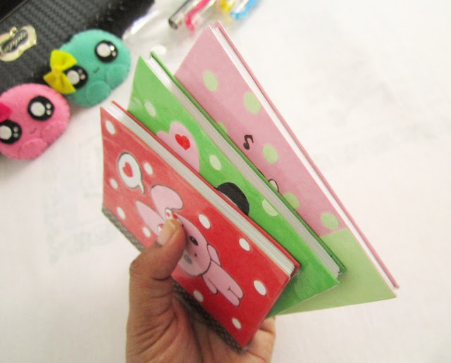 DIY mini notebooks - A little love everyday!