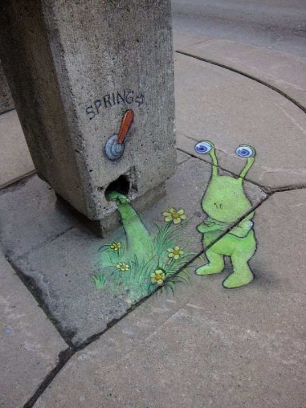 Cute Sluggo Chalk Art by David Zinn (30 pics) | Daily Fun Pics