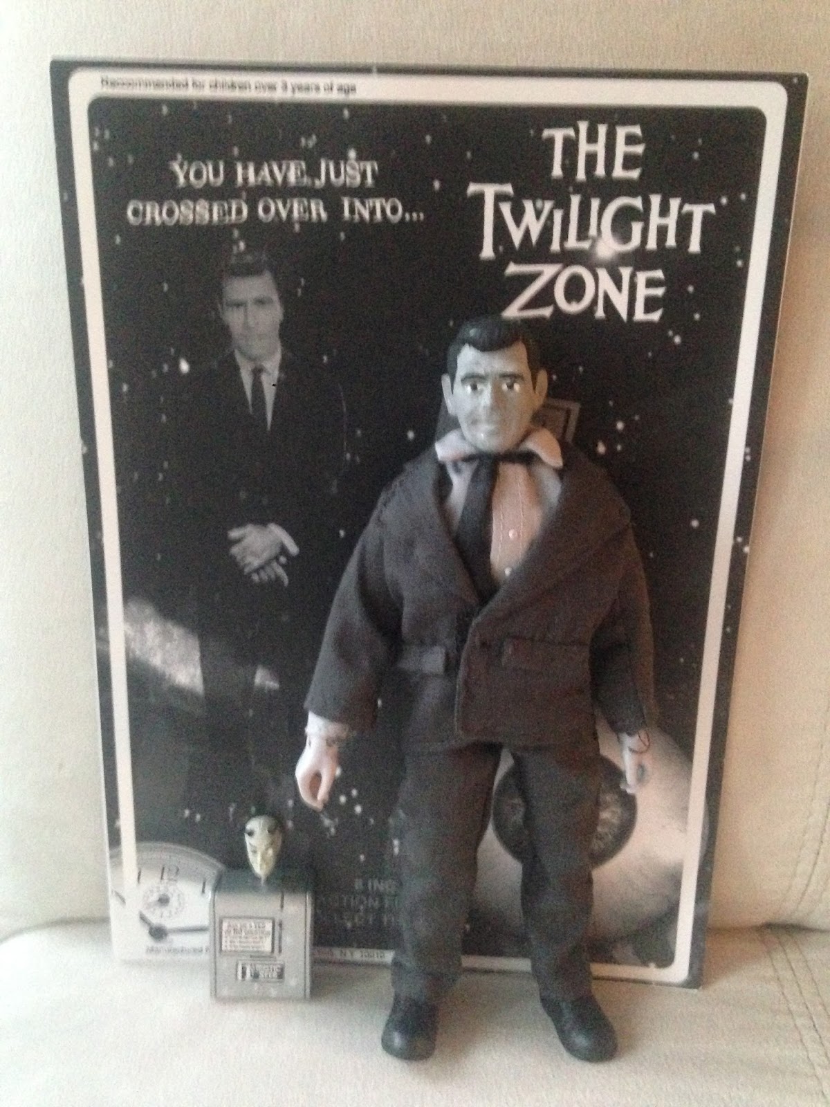 POP CULTURE SHOP: ROD SERLING TWILIGHT ZONE 8" ACTION FIGURE MEGO-LIKE ...