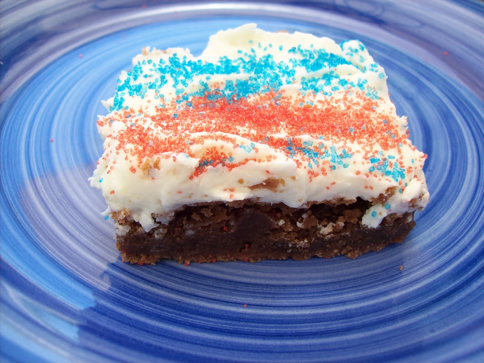 Delicious Discoveries: White Chocolate Frosted Brownies