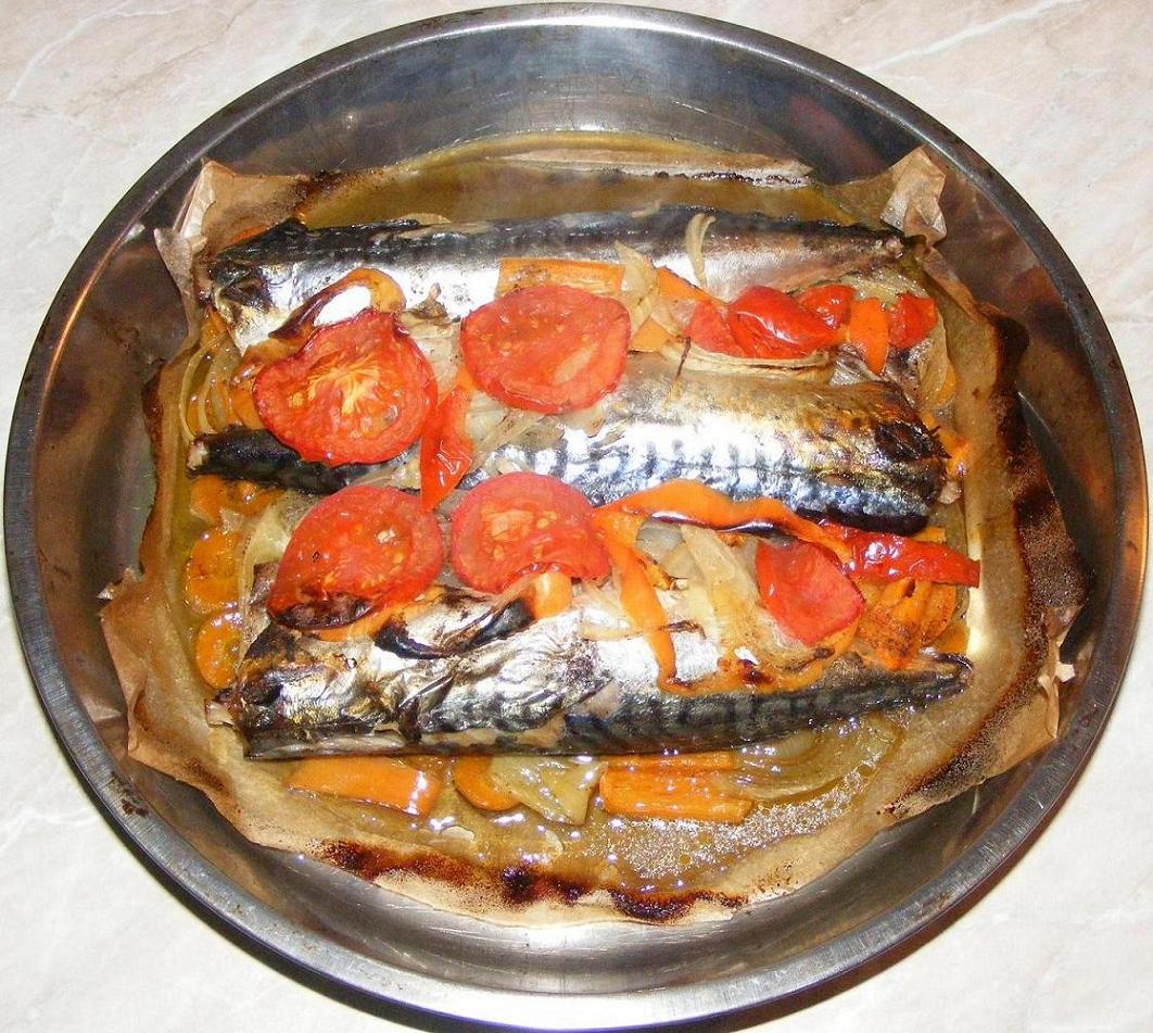 Macrou cu legume la cuptor | Preparatedevis.ro