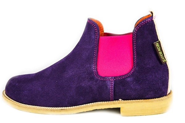 SIN SALIR DE TU CASA: Chelsea Neon Boots