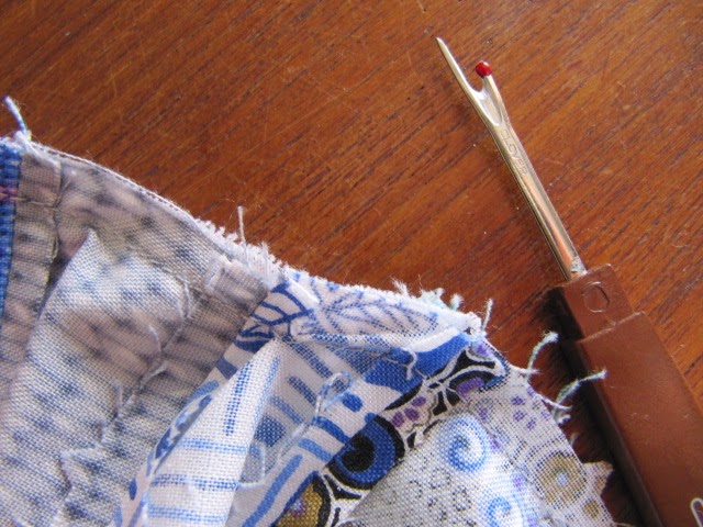 Sew Many Ways...: How to Assemble the Double Wedding Ring Block...