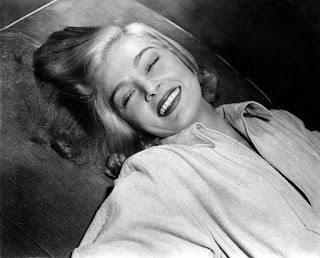 Slice of Cheesecake: Lizabeth Scott, pictorial