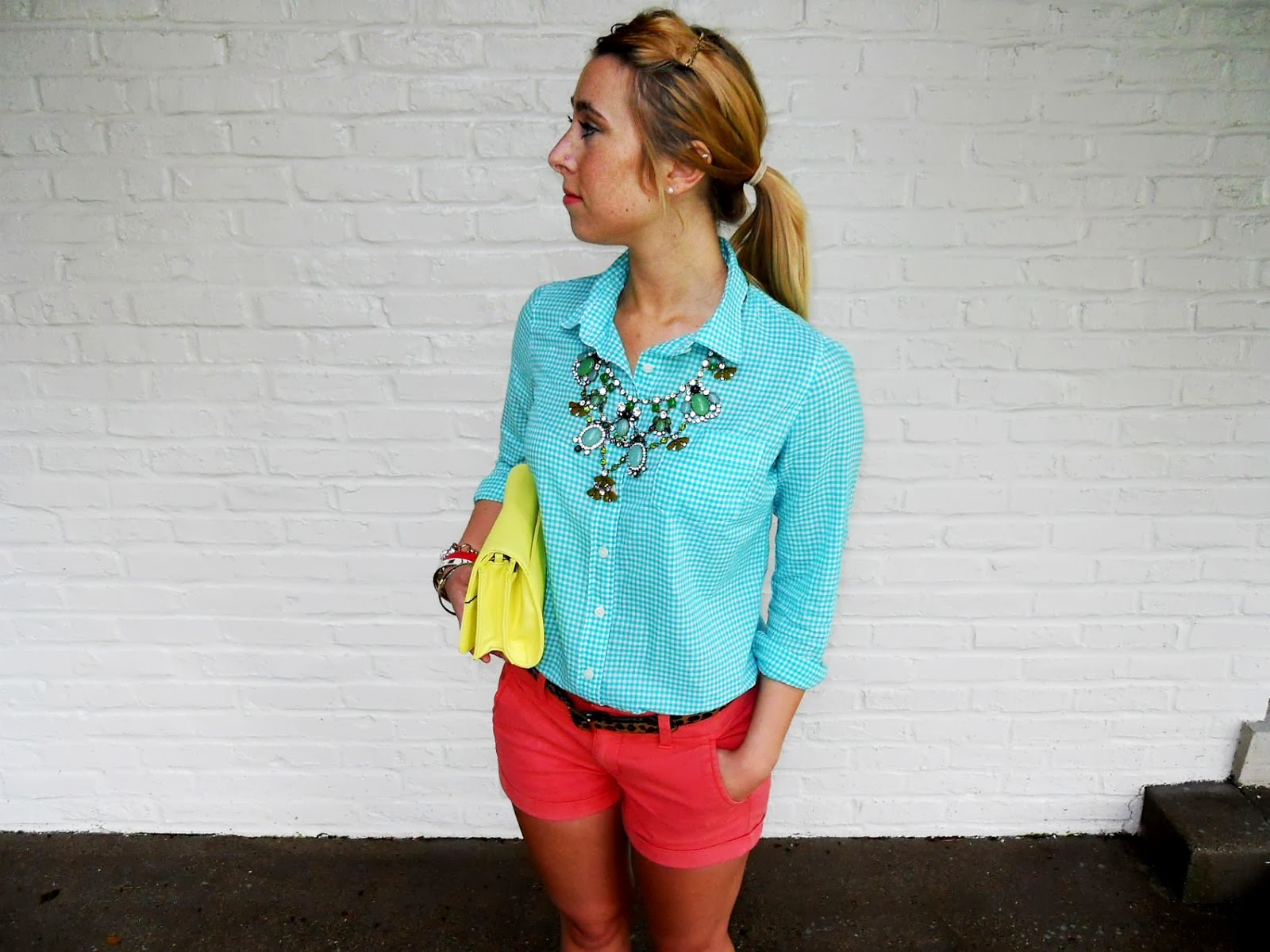 Perfect Summer Fabrics: What to Wear in Hot Weather - CLASSY SASSY