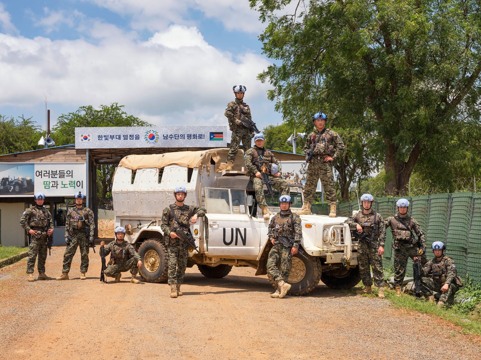 ROK Defense: Armored Kia KM450 light utility vehicle