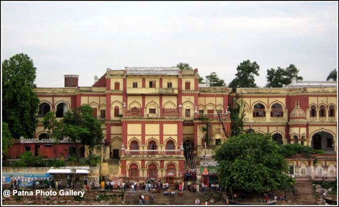 Patna Photo Gallery: M V Ganga Vihar - The Floating Restaurant