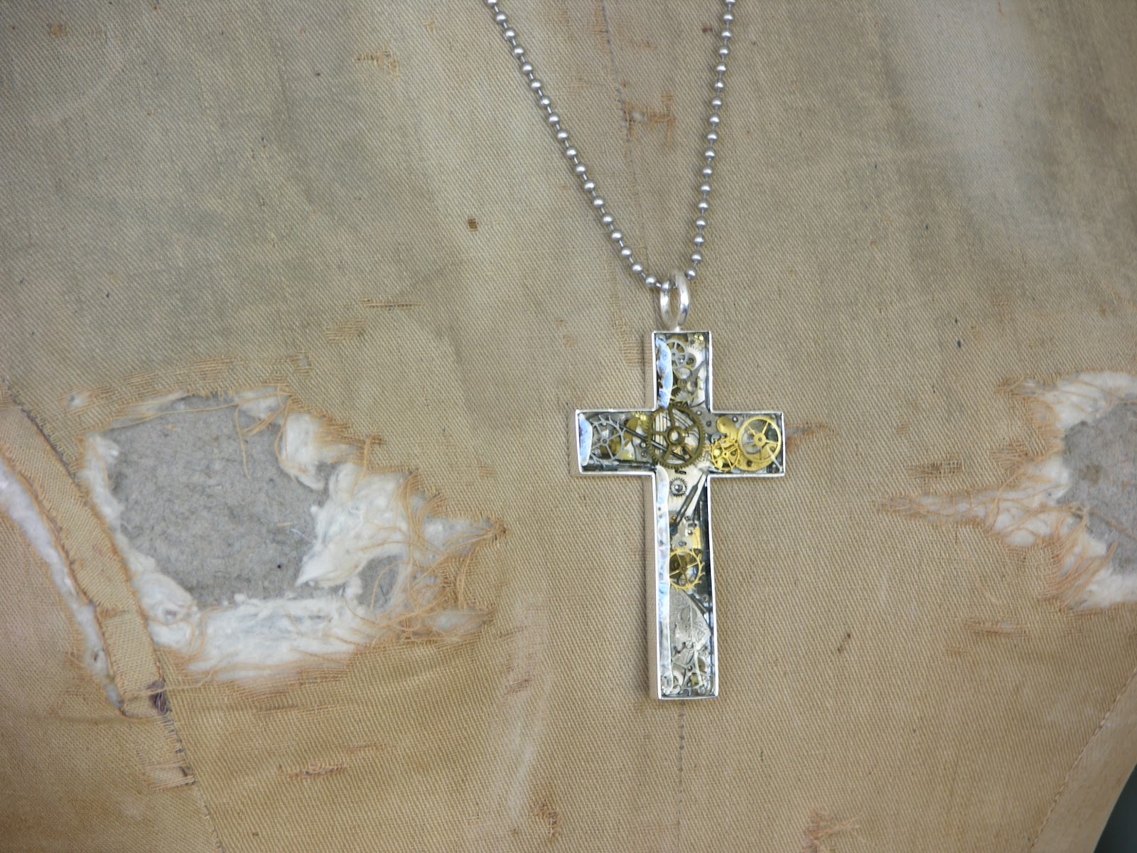 MJ Ornaments: Steampunk Cross