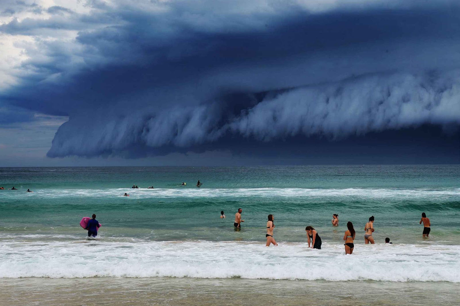 ::B L O G H I S T A∙P E R∙C A S O:: : Rohan Kelly :: Tsunami Clouds in ...