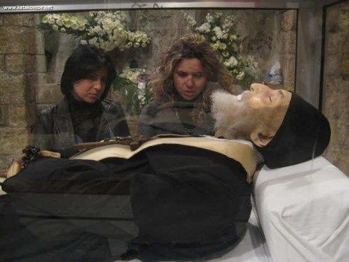 São Charbel Makhlouf