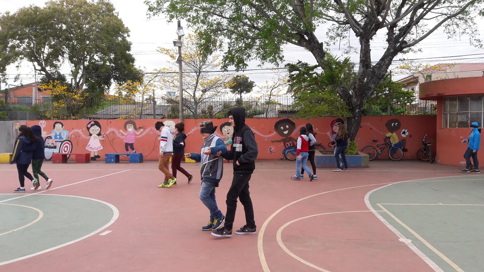 PIBID da Educação Física Unisinos: Dinâmicas do Deficiente Visual