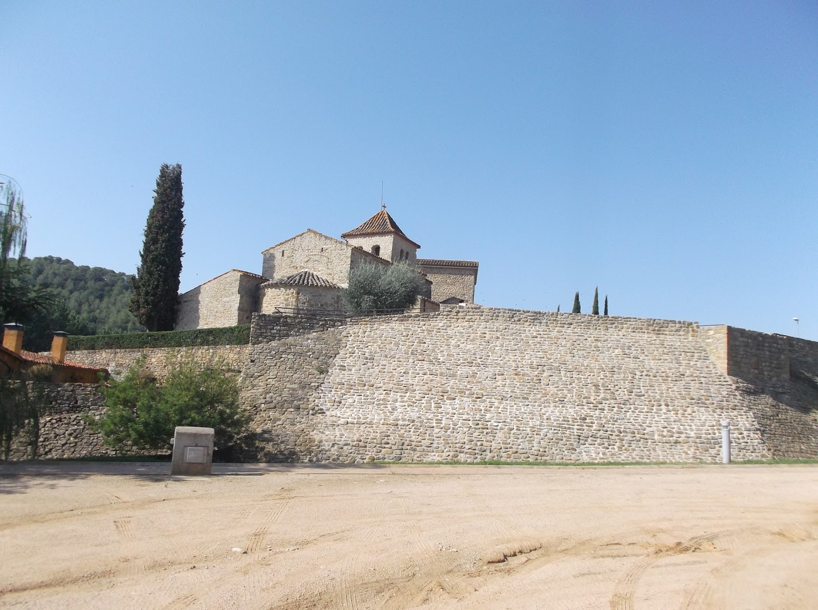 Rutes a peu de petit desnivell prop de Girona: 123. Palol de Revardit ...