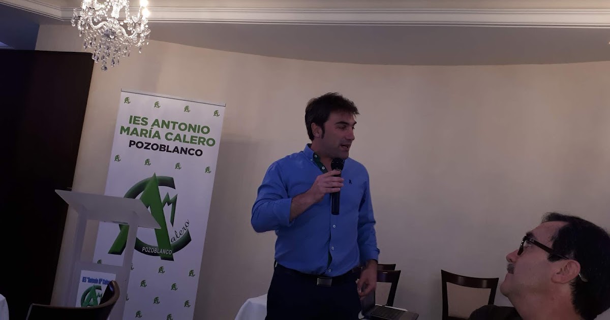 EL CALERITO DIGITAL: HOMENAJE A DON RAFAEL CUEVAS