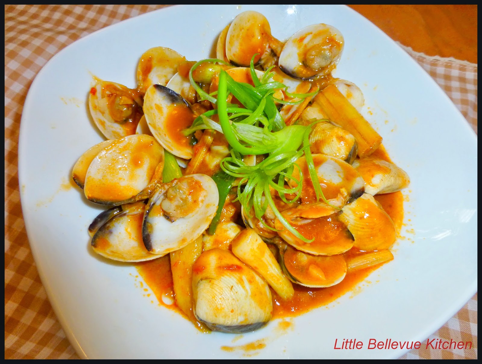 Little Bellevue Kitchen: Sambal Clams