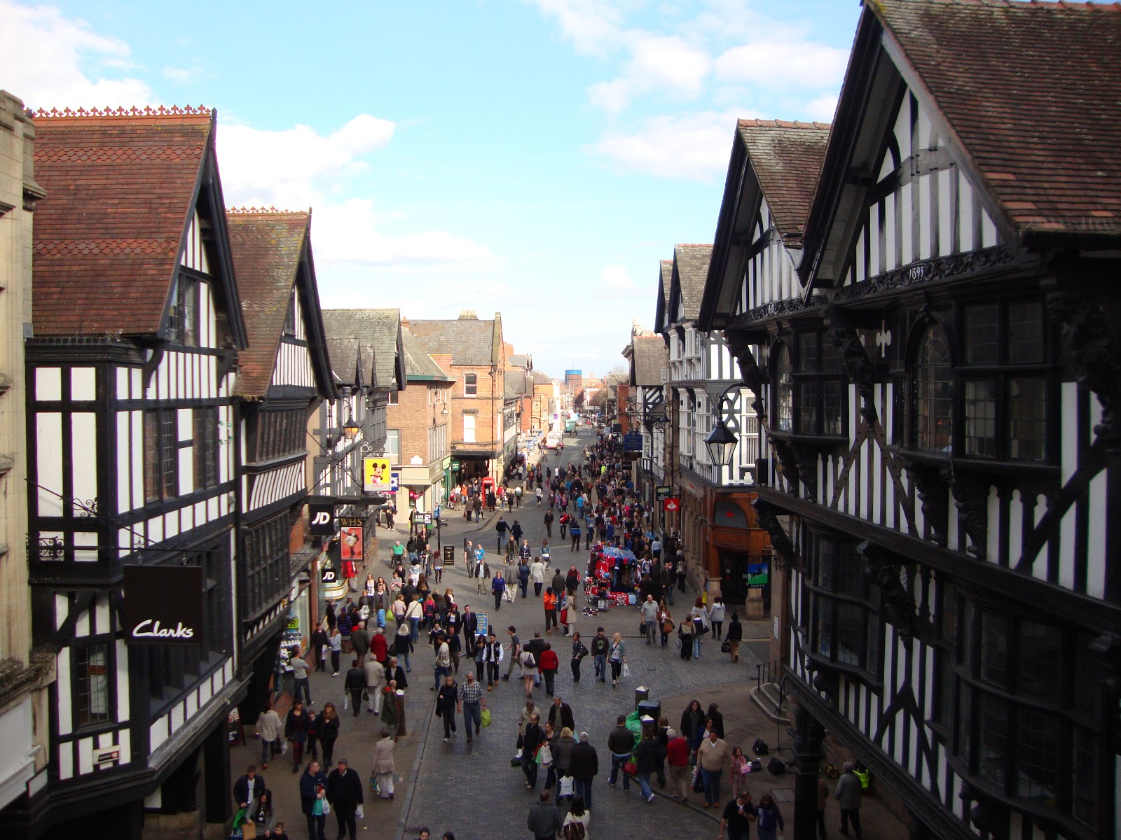 CHESTER, LINDA CIDADE HISTÓRICA - Por aí, na Inglaterra