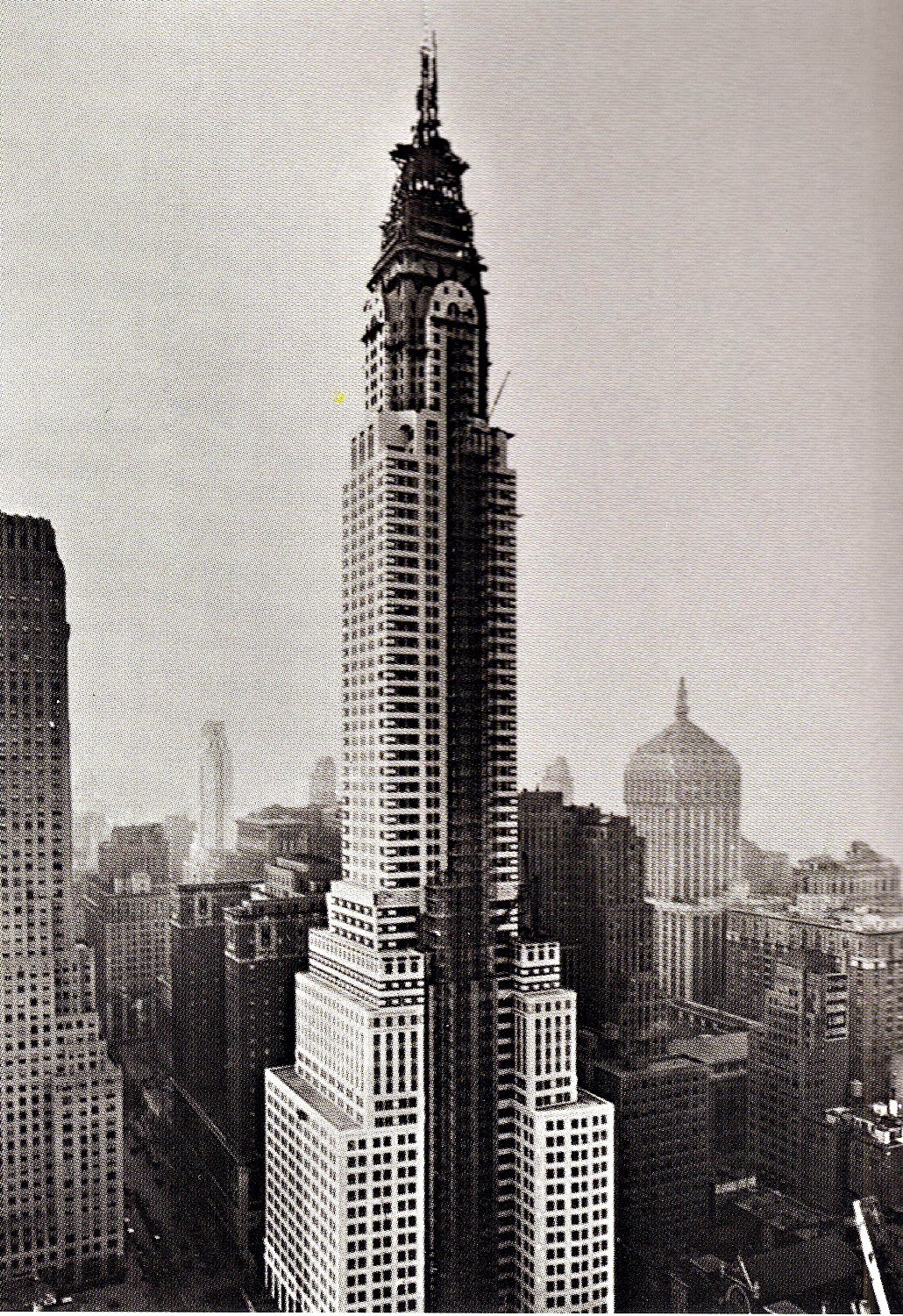 Historia de los Rascacielos de Nueva York: EL CHRYSLER BUILDING, EL ...