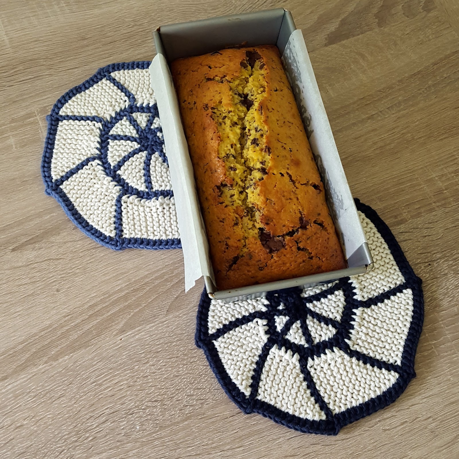 Knitting and so on: Ammonite Potholders