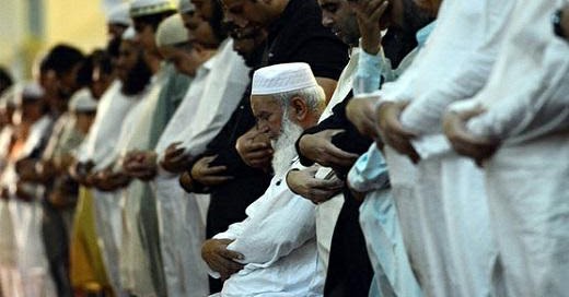 17 Rukun Shalat Wajib atau Sunnah Pengertian dan Bacaannya Lengkap