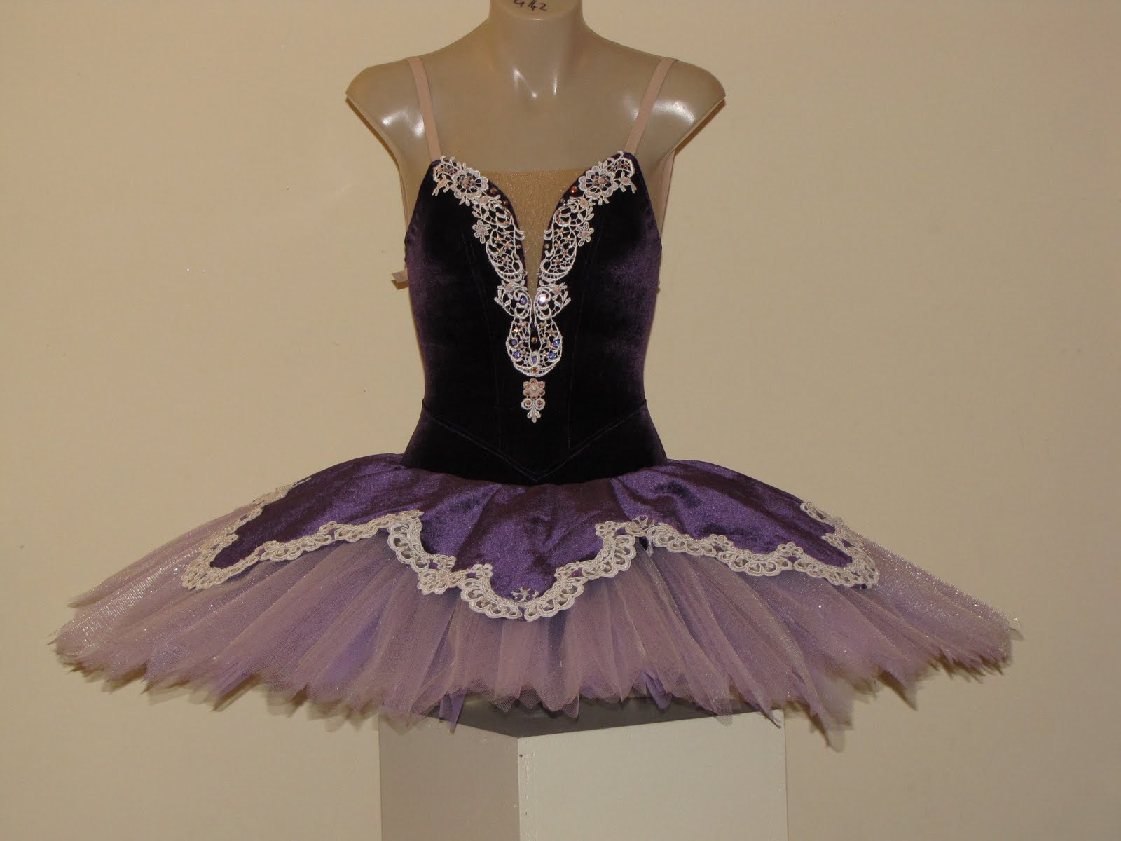 Tutus by Dani: June tutus and other costumes.