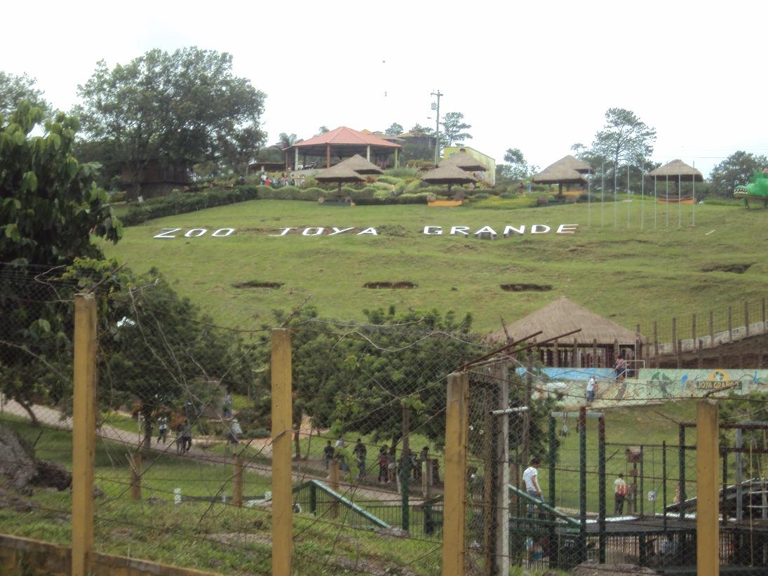 Turismo en Honduras: Yoja Grande, mas que Un Zoologico