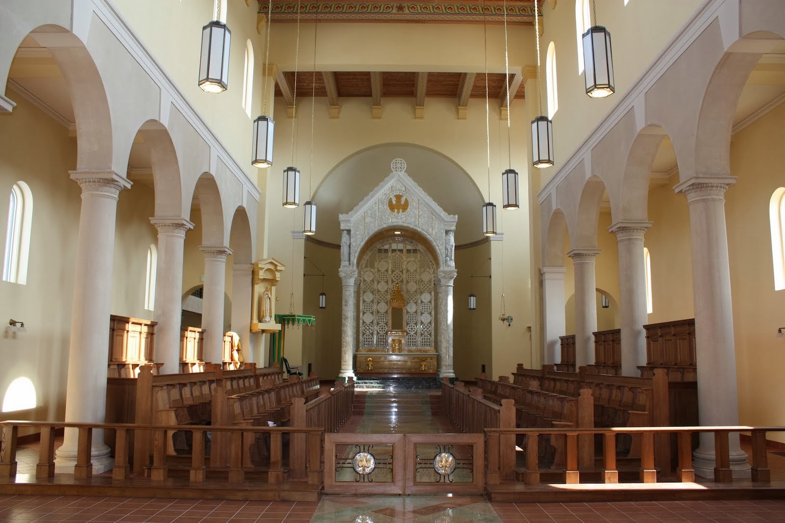 The Humility of Tradition: In Honor of the Priestly Fraternity of Saint ...