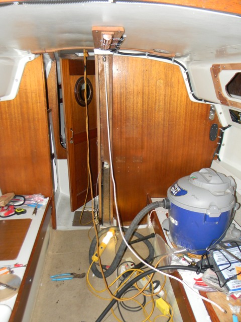 Ericson 25, Oystercatcher: Rigging, Standing, Mast Compression Post, Repair