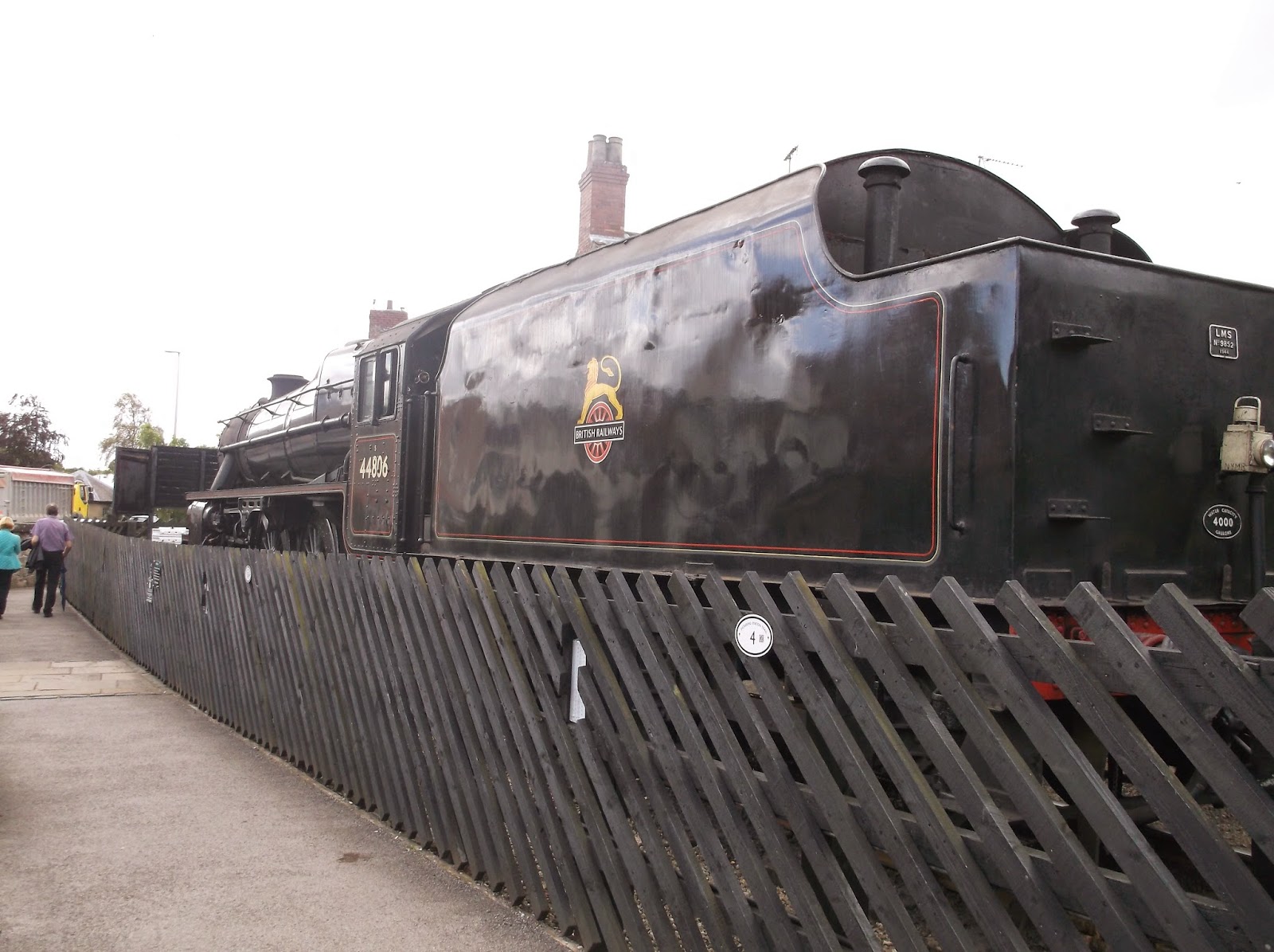 Steam Memories: Stanier LMS Black Five 44806 at Pickering North ...