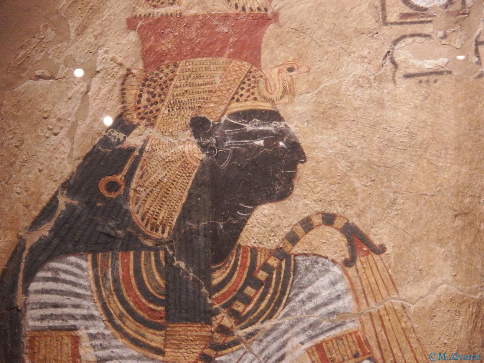 Imagenes de Egipto: Representation of the defied queen Ahmes-Nofretari