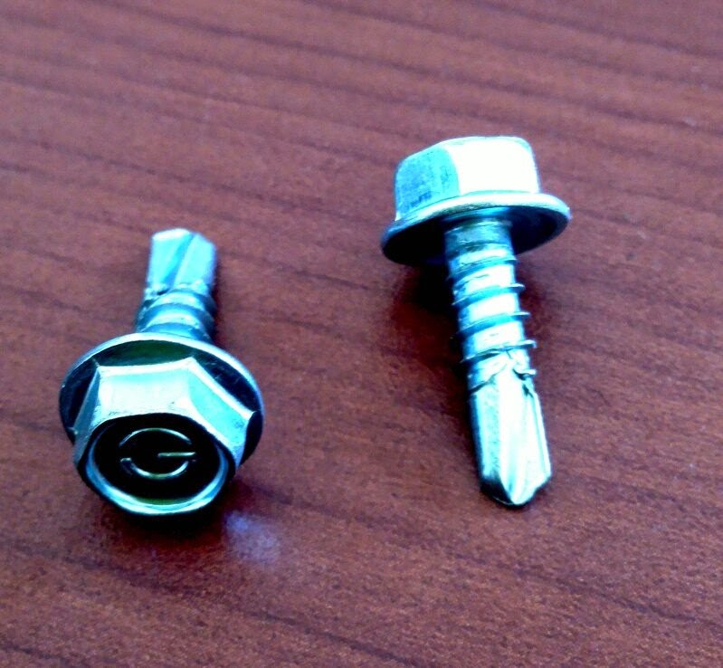 PABRIKBAJA.COM: JENIS-JENIS SEKRUP UNTUK MEMASANG ATAP BAJA RINGAN