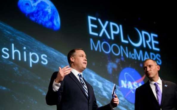 NASA: Άνθρωποι στη Σελήνη το 2024 και στον Άρη το 2033