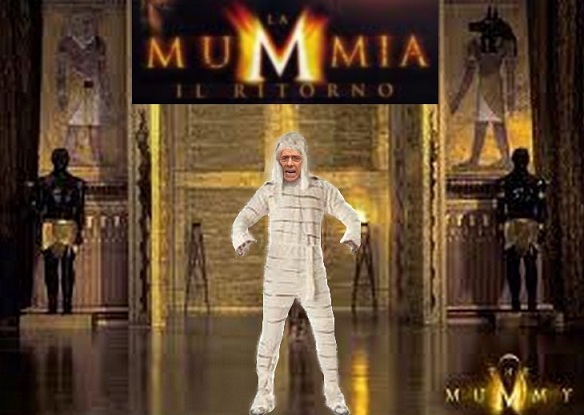 HUGO WEAVING ITALY: Berlusconi: il ritorno della Mummia!