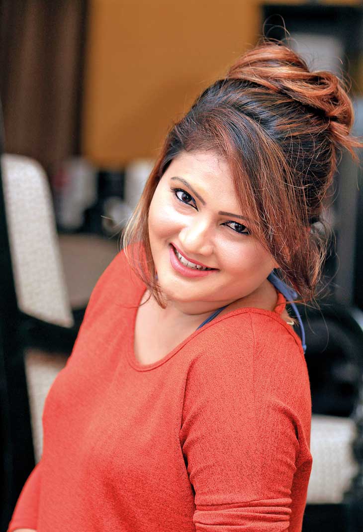 Gossip Chat With Ameesha Kavindi | Gossip Lanka Hot News - Sri Lanka ...