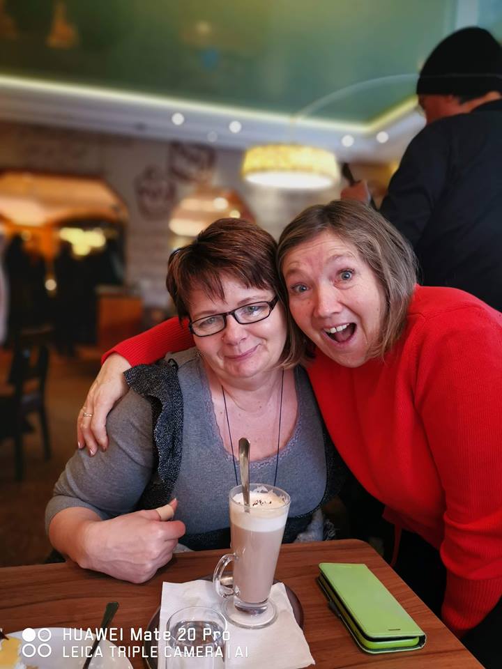 isteni hétfő: Megkésett Éva nap