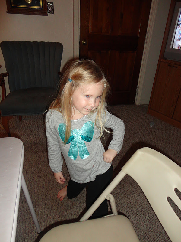 Glen, Anna, Eloise and Emery: Alli The Model