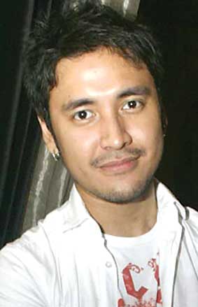 Profil Biodata Ello - Marcello Tahitoe