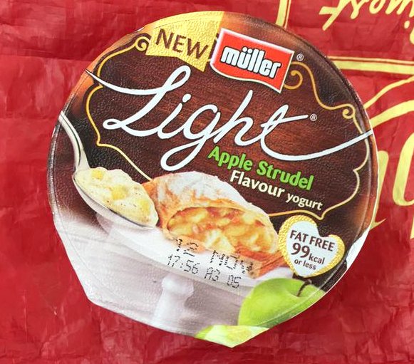 Grocery Gems: New Instore: Müller Light Apple Strudel Yogurt & Müller ...