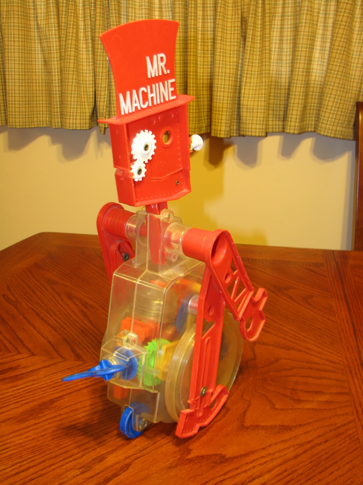 Memories Of The Past: IDEAL'S WIND-UP ROBOT, MR. MACHINE---1960's and ...