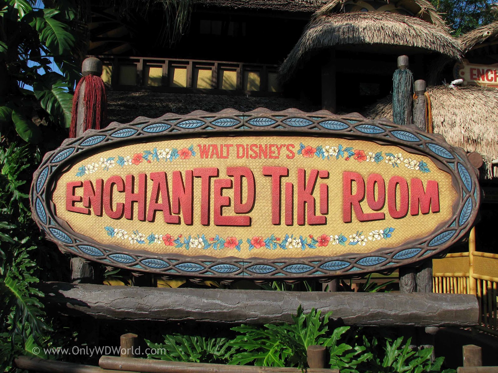 Disney World Classic Attraction: Walt Disney's Enchanted Tiki Room ...