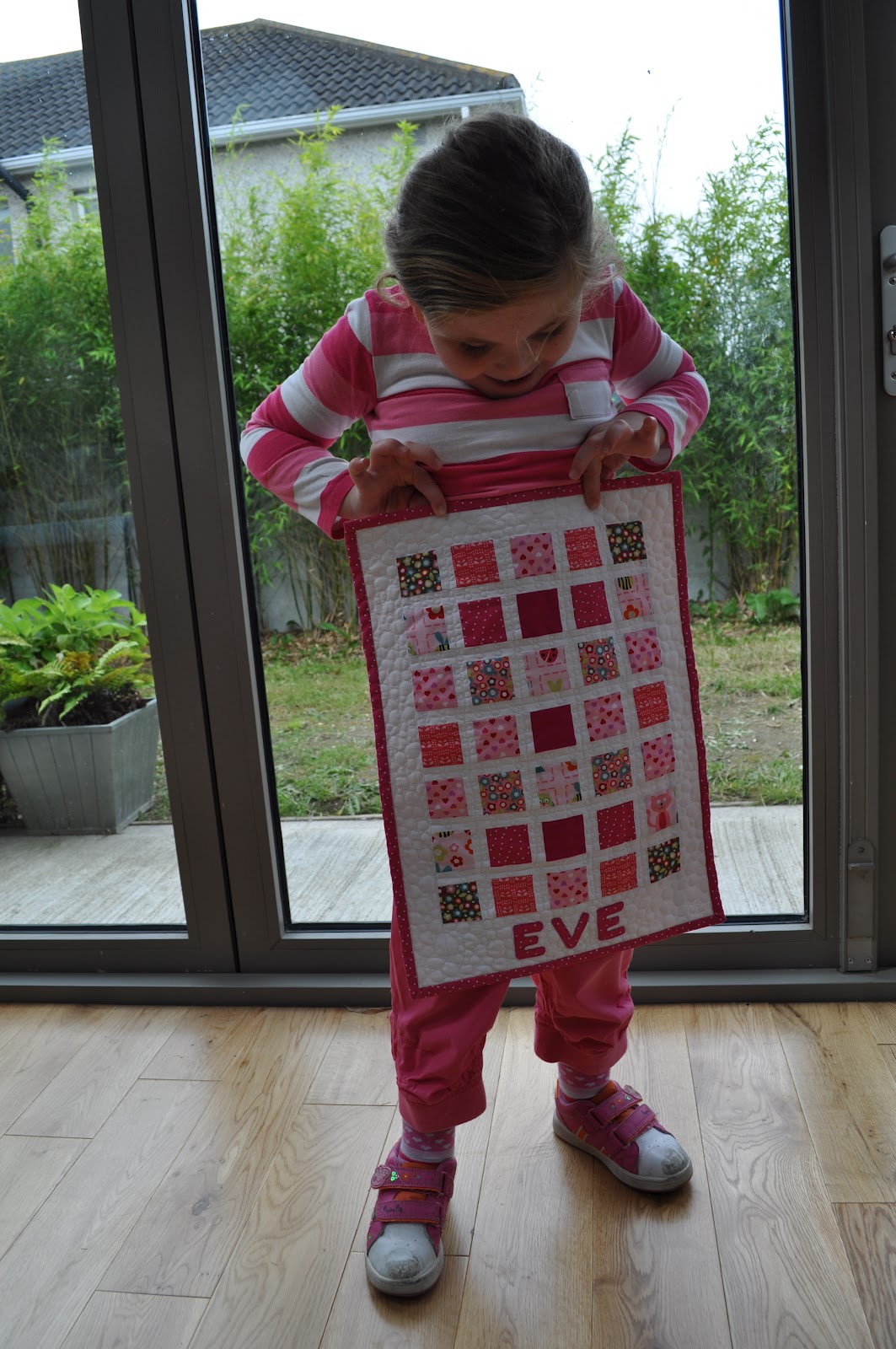 Sophie Belle Designs: Twin quilts, Doll quilts, Aprons & More...
