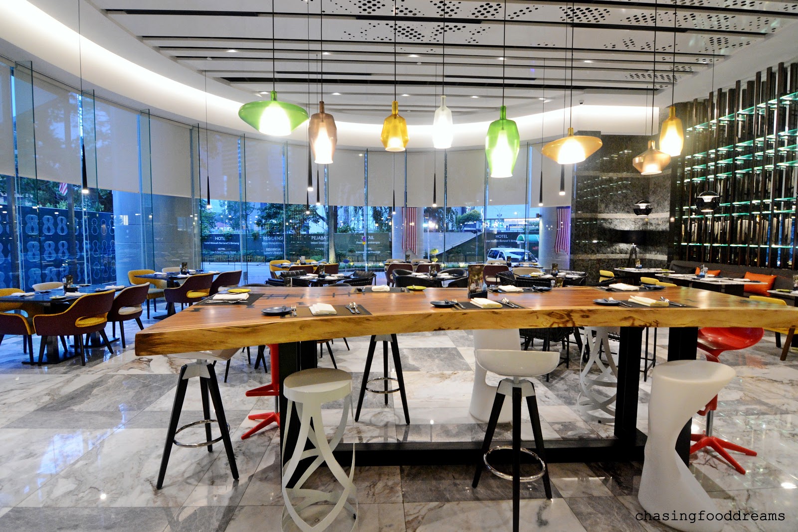 CHASING FOOD DREAMS: December 2018