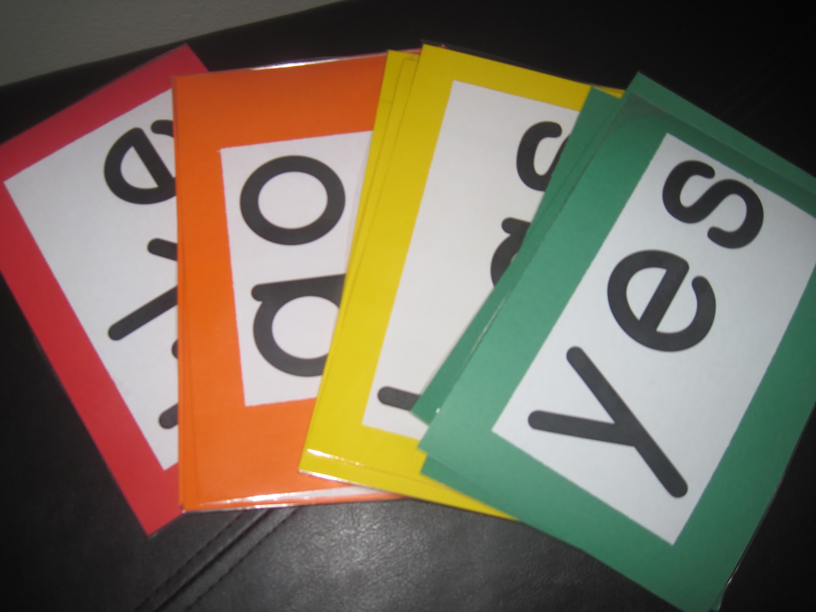 Teacher Idea Bank: Color Coordinated Sight Words