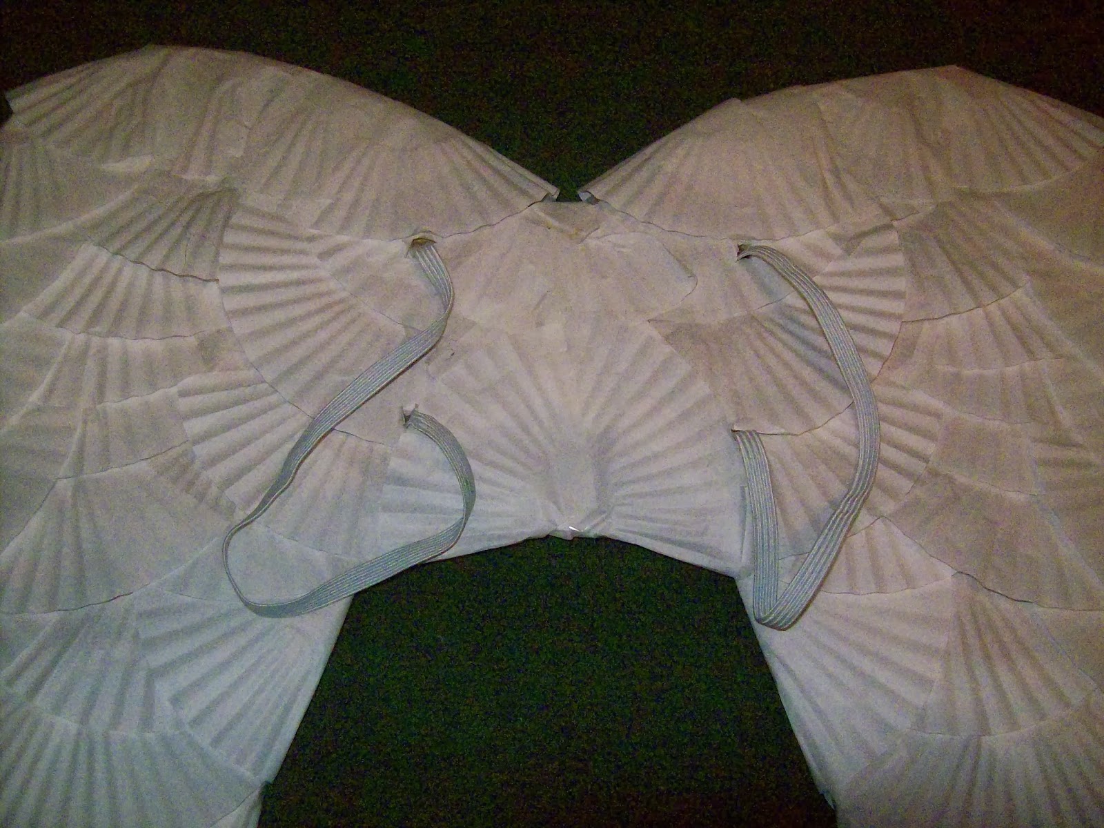 Scraps! - To Make Things From Very Little: Realistic Looking Angel Wings