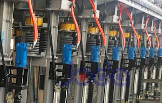 Manual anode busbar frame disadvantages
