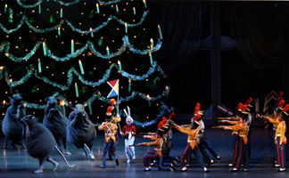 LP15info290: George Balanchine's "Nutcracker"